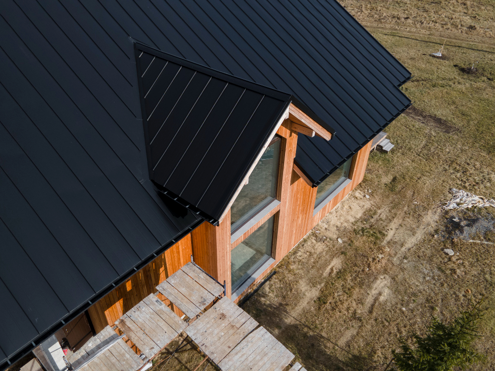 Roofing Trends in 2024: Innovations and Sustainable Options | Narara Valley